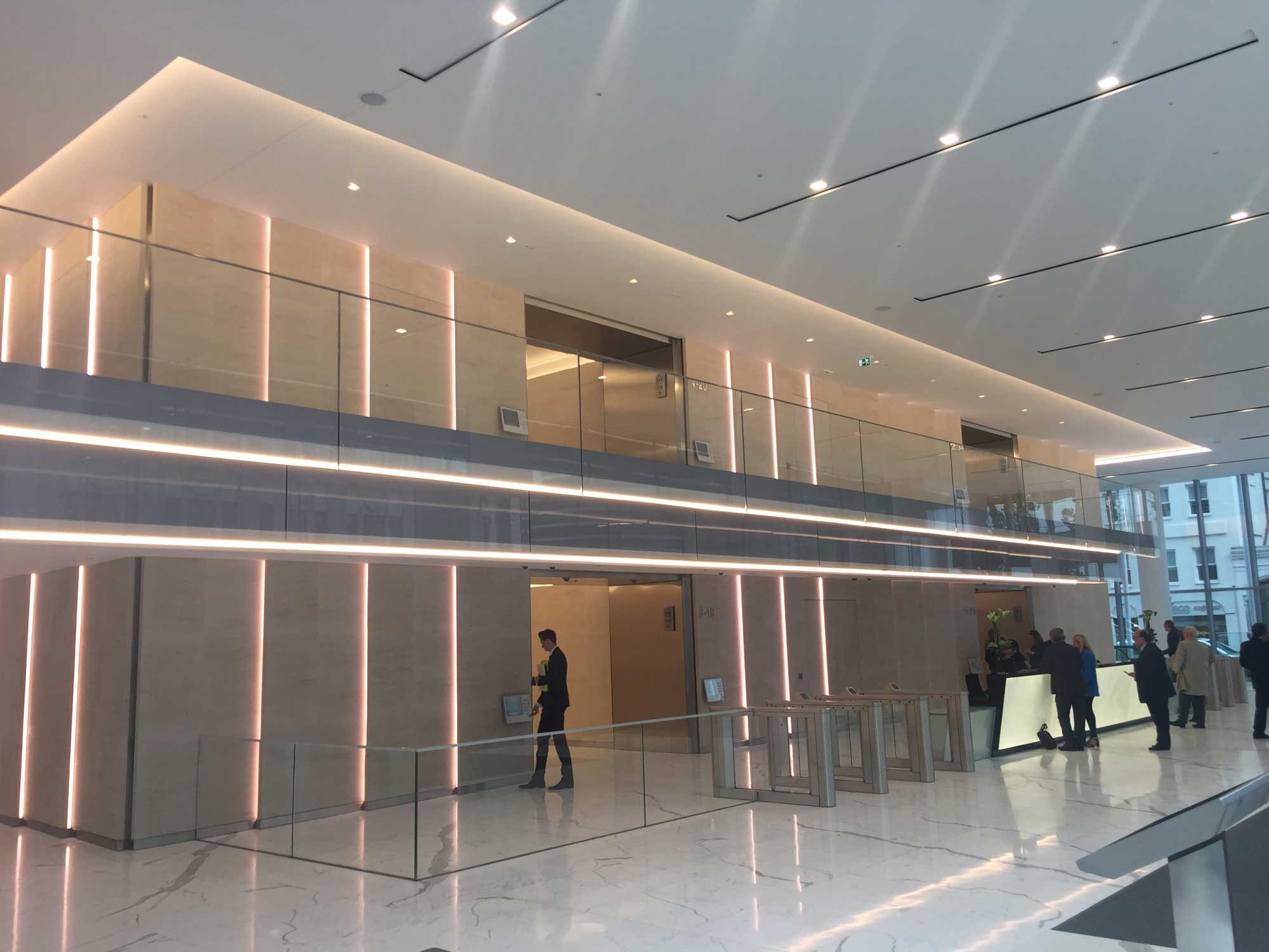 Internal Glass - OAG